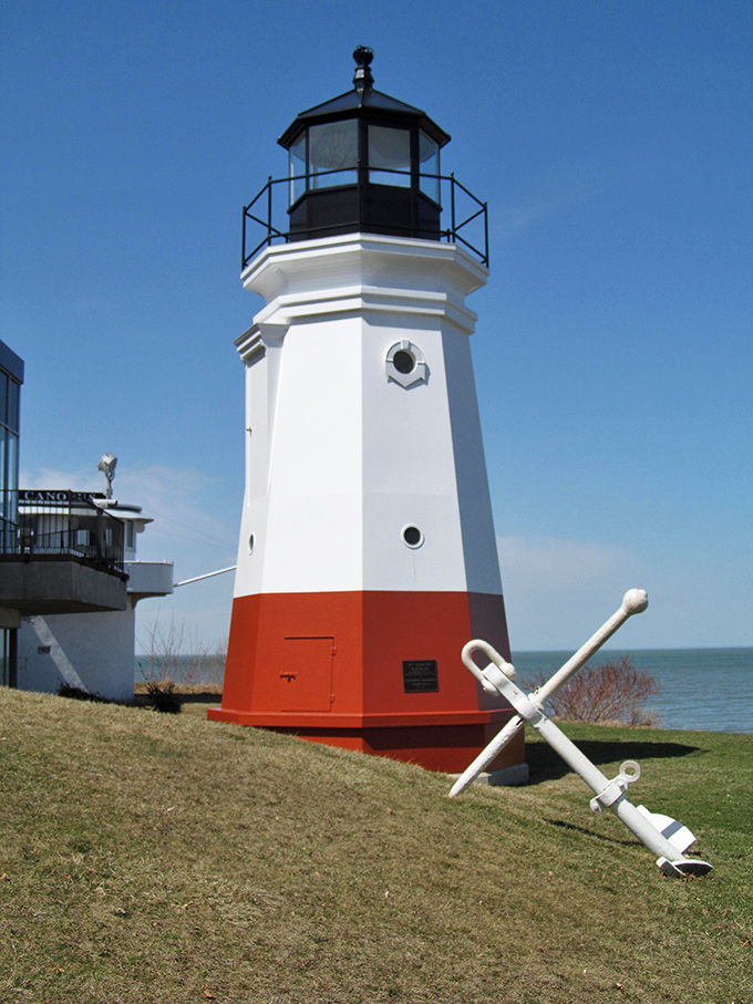 The red-and-white lighthouse stands like Vermilion's exclamation point against the blue horizon. A perfect selfie spot that actually serves a purpose. 