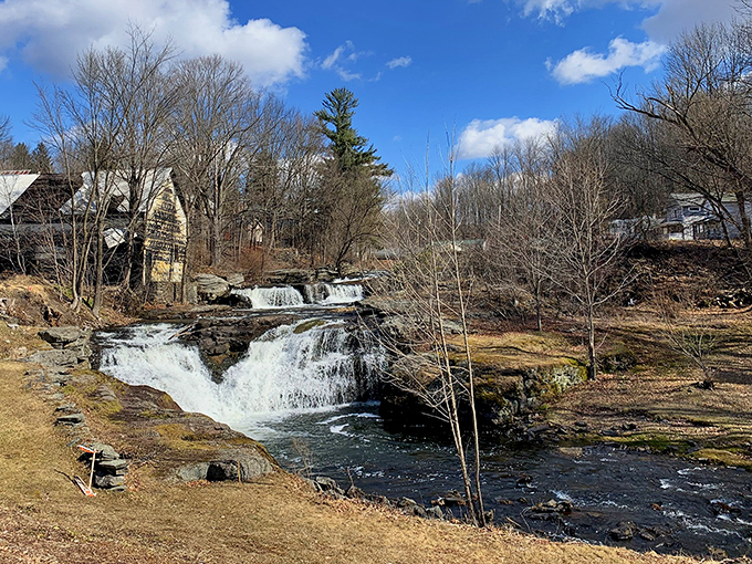 Nature puts on a spectacular show at this Honesdale waterfall, where the rushing cascade provides both soundtrack and scenery for contemplative moments.