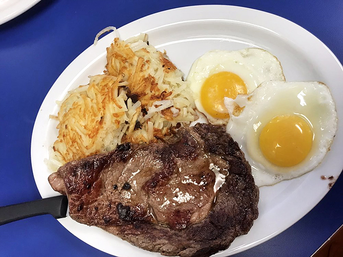 Steak and eggs: breakfast's power couple. Like Sinatra and bourbon, some pairings are simply meant to be.