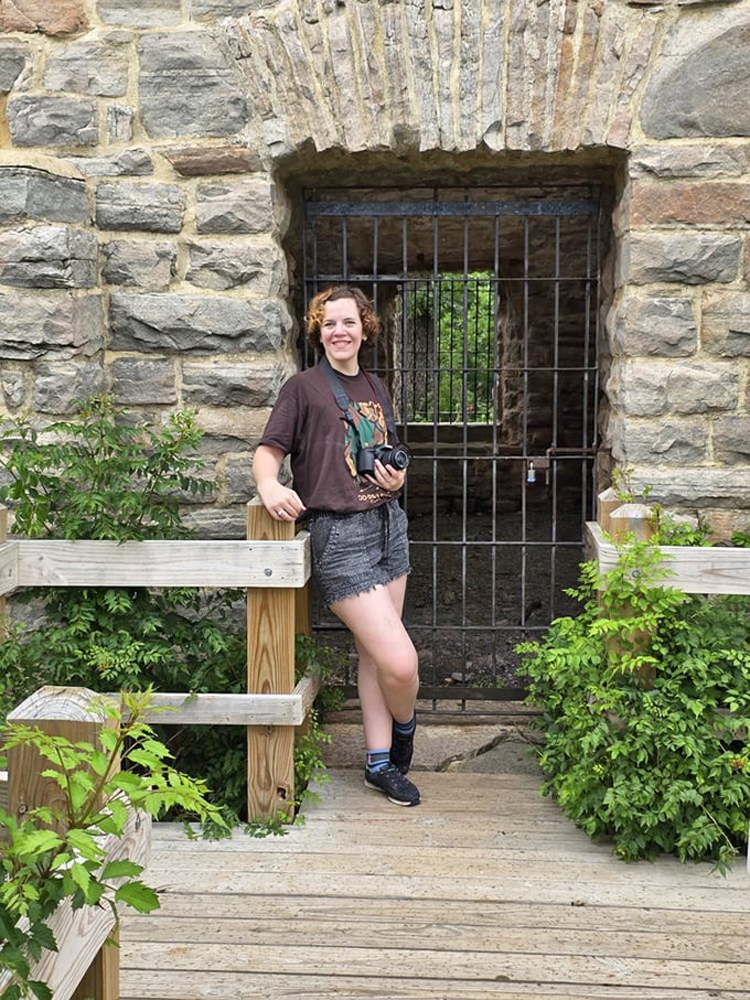 Every angle offers Instagram gold, because apparently Missouri decided to casually drop a castle here.