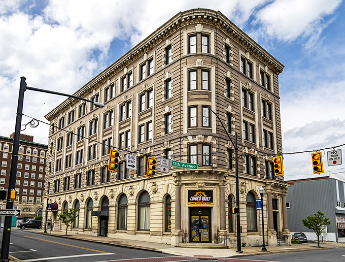 Altoona's streets offer small-town warmth with surprising urban touches. Like finding a gourmet burger at a backyard barbecue!