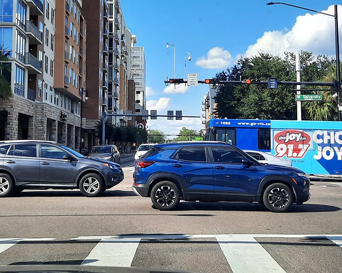 Campus-adjacent living has its perks! Gainesville's modern apartments offer affordable options with university-town amenities just steps away.