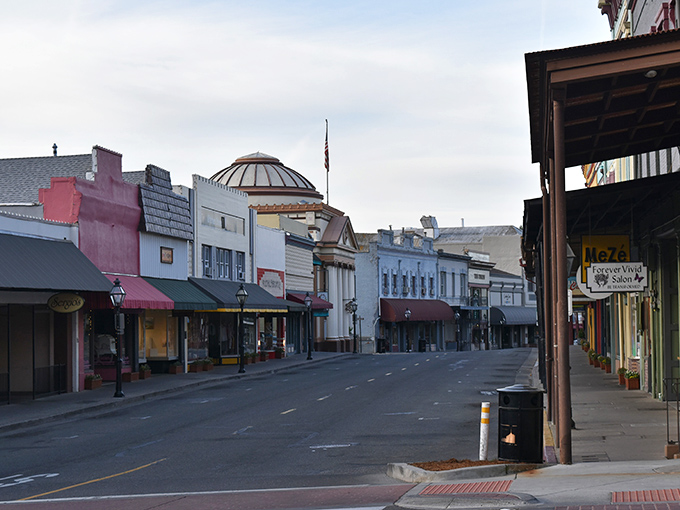 Grass Valley's main drag looks straight out of a Western film. Just add tumbleweeds and a showdown at high noon.