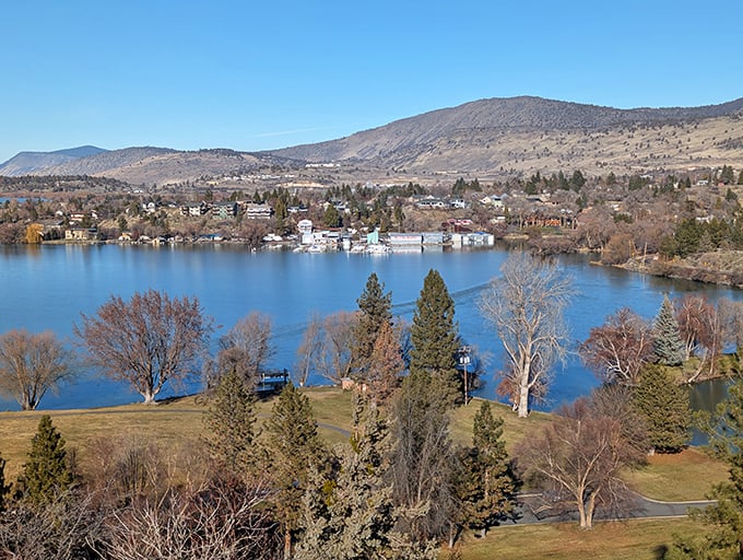 Klamath Falls spreads along the lakeshore, a patchwork quilt of homes with water views to die for.