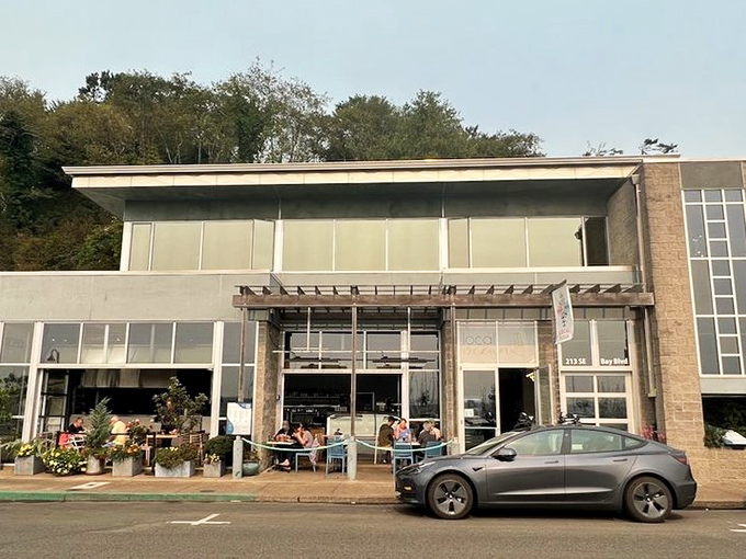 Local Ocean's modern architecture brings a touch of elegance to Newport's waterfront. Seafood with a view never looked so inviting.