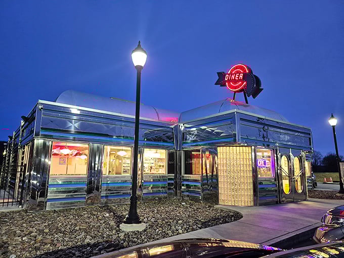 The Pine Grove Diner glows like a silver spaceship against the night sky. Beam me up to breakfast, Scotty!