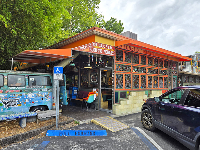 Satchel's exterior looks like an art student's dream project exploded. The building itself is an appetizer for the creative pizza experience inside.