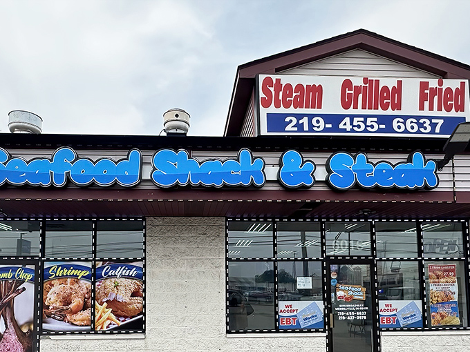 Seafood Shack's bold blue sign makes big promises that the kitchen happily keeps on your plate.