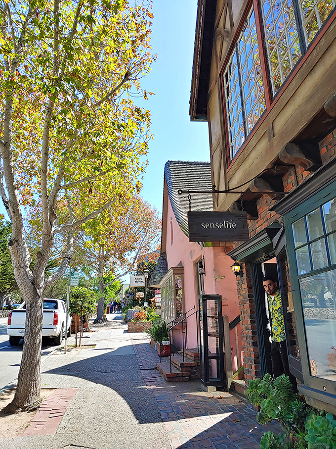 Carmel's charming streets lined with fairy-tale cottages make you wonder if hobbits vacation here during the summer.