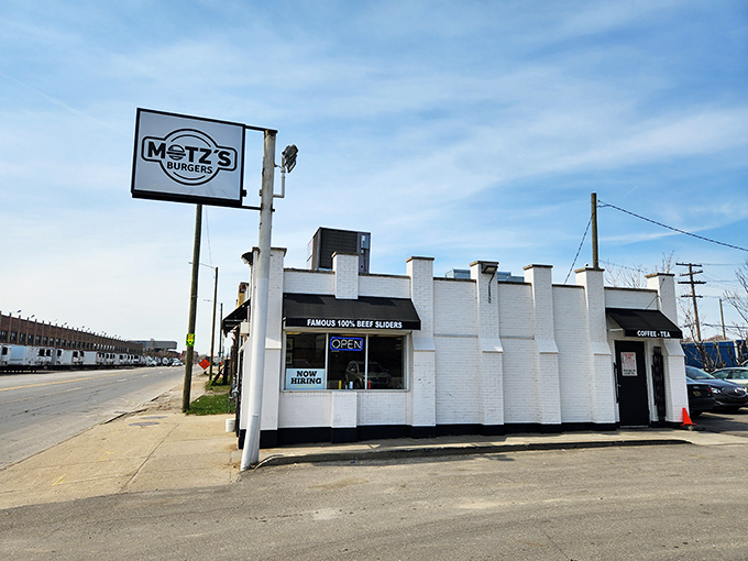 "Famous 100% Beef Burgers" isn't just a sign&mdash;it's a promise Motz's has kept for decades. Simple, straightforward burger perfection.