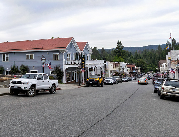 Nevada City's historic district looks like it's waiting for Mark Twain to stroll down the sidewalk, notebook in hand.