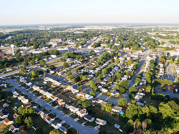 Smyrna's wide main street welcomes you with small-town charm and shops where the owners might just know your name.
