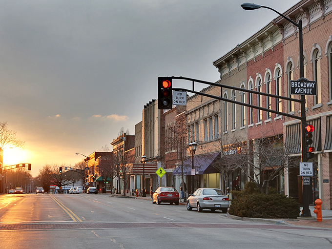 Urbana showcases the architectural details from an era when craftsmen took their time and built to impress generations.