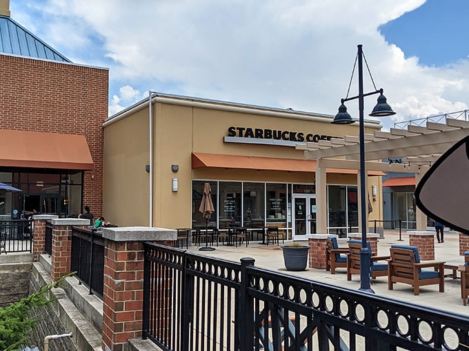 Caffeine headquarters for serious shoppers. This Starbucks patio offers the perfect pit stop to regroup and strategize your next retail conquest.