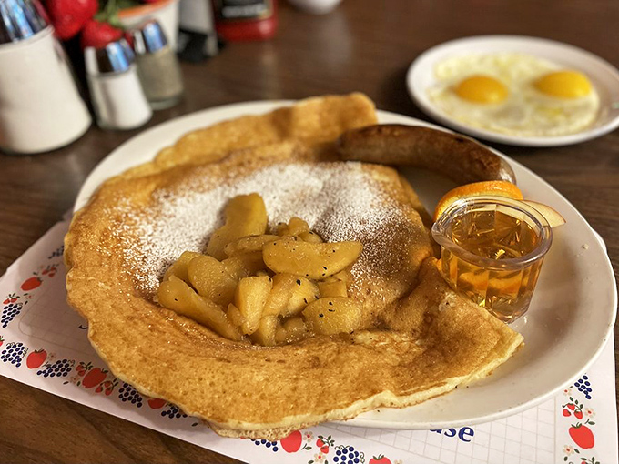 The Danish pancake with saut&eacute;ed apples isn't just thin and crispy-edged&mdash;it's what other pancakes dream of becoming when they grow up.
