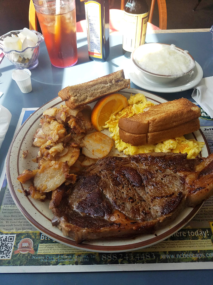 This plate doesn't just say "good morning" &ndash; it shouts it! A ribeye steak breakfast that turns Monday into Saturday with one glorious bite.