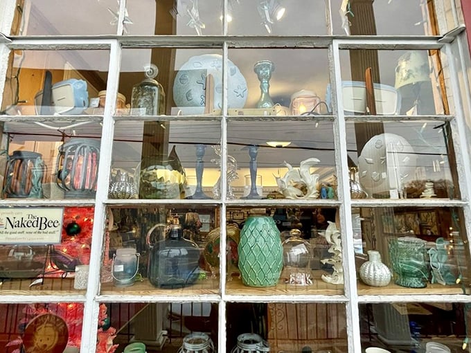 Home décor items scattered like gems throughout the shop, each piece whispering "take me home" in its own special way.