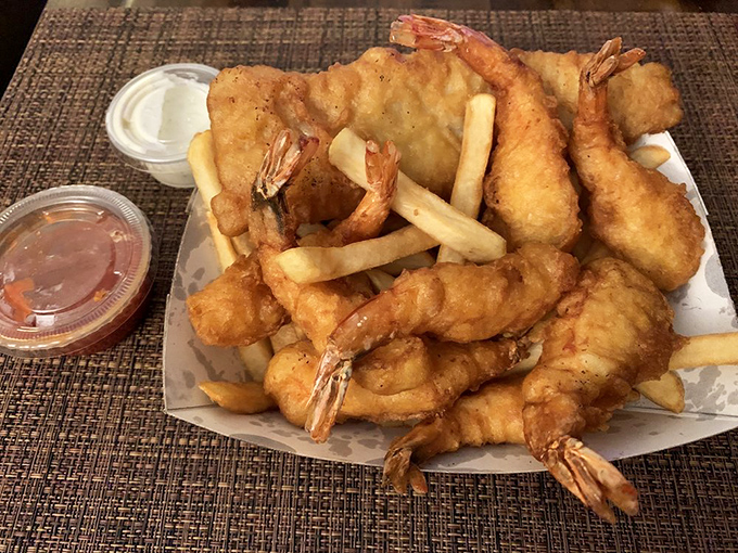 These prawns have dressed in their golden-brown best for your dining pleasure. The crunch you hear when biting in? That's the sound of happiness.