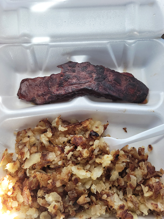 Home fries that deserve their own fan club. These crispy, seasoned potatoes make the perfect supporting cast for any breakfast performance.