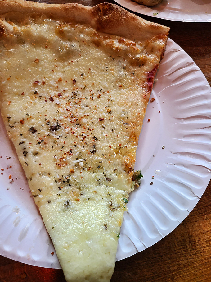 White pizza that proves sometimes less is more. Like a great jazz solo, it's about the notes they don't play&mdash;simple, elegant, and utterly satisfying. 