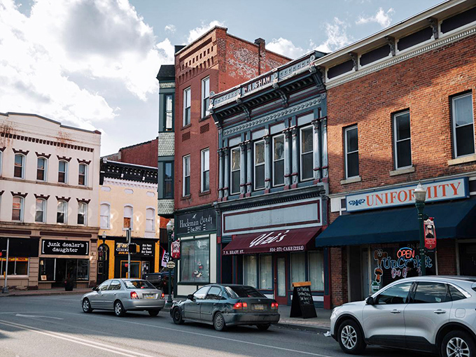 Downtown's architectural character showcases the town's prosperity through the ages, where every cornice and column has a story to tell.