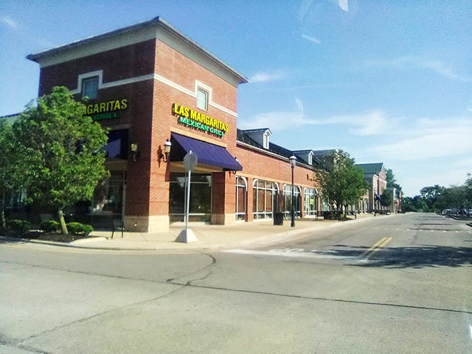 Las Margaritas brings authentic Mexican flavors to small-town Ohio. Who says you need to cross borders for proper enchiladas?