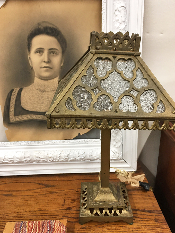 This isn't just a lamp&mdash;it's illuminated history. The intricate metalwork and glass panels create a warm glow that no modern lighting can match.