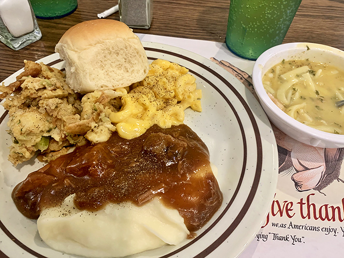 A plate that tells the story of Pennsylvania Dutch comfort food – hearty portions, gravy that means business, and sides that grandma would approve of.