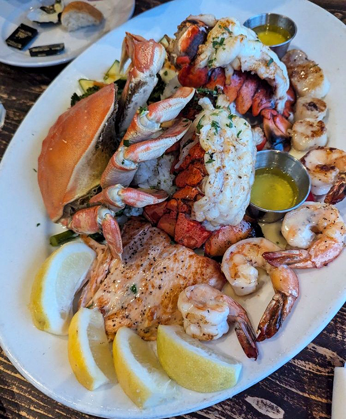 The seafood platter that answers the eternal question: "Why choose one when you can have it all?" Crab, lobster, and shrimp&mdash;a maritime celebration.