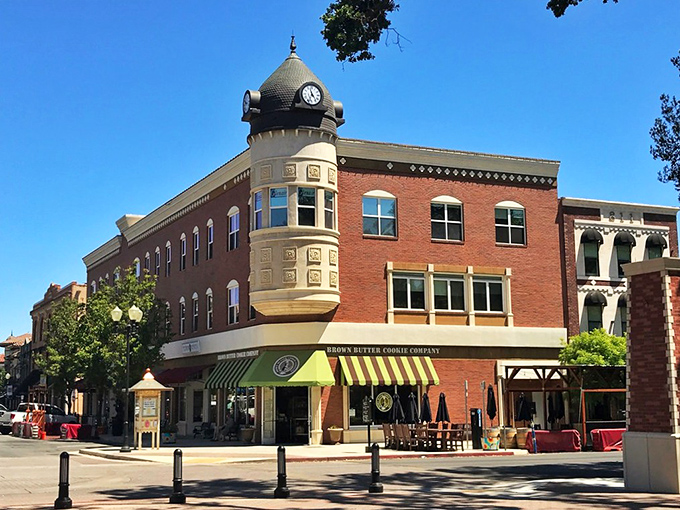 The Brown Butter Cookie Company tempts passersby with sweet aromas. Their signature sea salt cookies have created more impulse purchases than late-night infomercials.