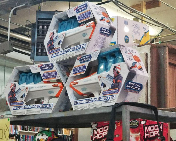 Winter warfare gets a modern upgrade! These snowball blasters would have revolutionized neighborhood battles in our childhood days.
