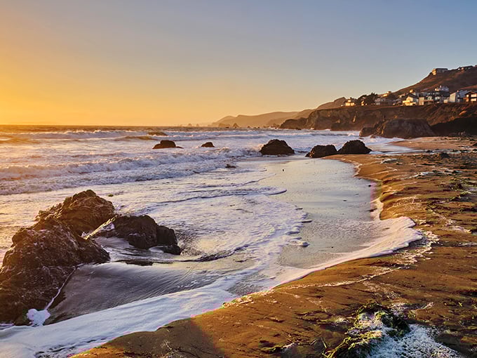 Mother Nature's end-of-day light show turns the ordinary into the extraordinary. Sunsets here make even smartphone photos look professional.