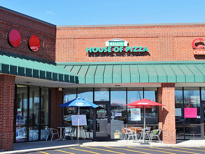 Bellis House of Pizza wears its brick-and-green uniform proudly&mdash;a neighborhood stalwart where Greek and Italian flavors unite deliciously.