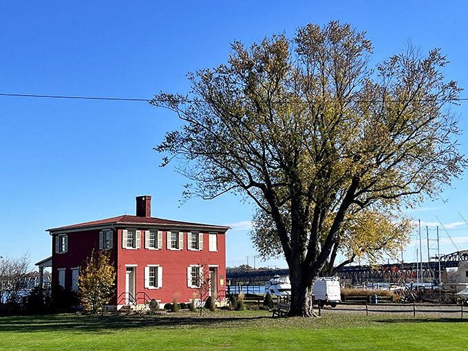 Havre de Grace's lighthouse stands sentinel over waters that have welcomed travelers for centuries. 