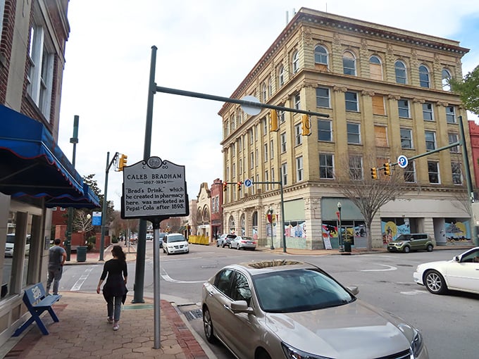 Historic downtown New Bern welcomes retirees with its pedestrian-friendly streets and shops that respect your retirement budget.