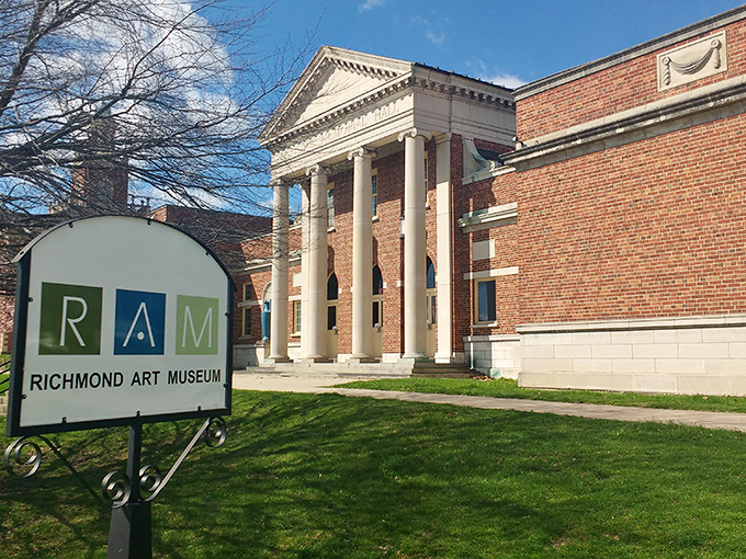 Richmond Art Museum's classical columns frame a cultural oasis in this budget-friendly retirement haven.