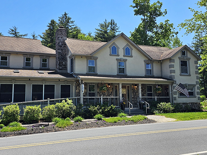 Country charm meets culinary excellence. This Pocono hideaway looks like grandma's house but cooks like a seaside master.