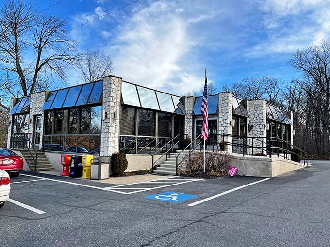 Morning light streaming through those big windows makes every breakfast plate look like it deserves its own magazine cover.