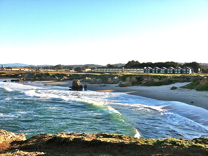 Fort Bragg: The harbor's turquoise waters provide safe haven for fishing boats and pleasure craft in this working coastal town.