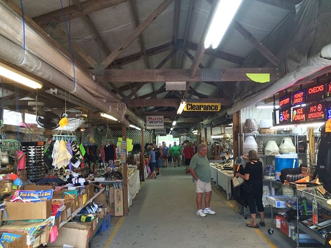 Shoppers' paradise! Hudson's wide aisles invite leisurely browsing &ndash; the retail equivalent of a beach stroll without the sand in your shoes.