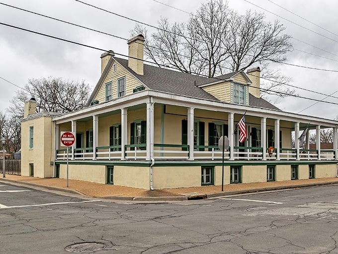 A porch made for rocking chairs and watching the world go by. This historic home has welcomed visitors since Thomas Jefferson was president.