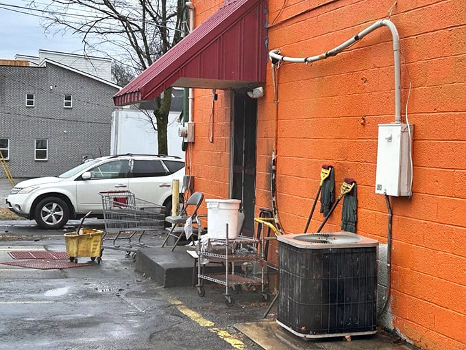 Don't let The Crab Shack's humble exterior fool you&mdash;inside those doors is a paradise where butter flows freely and crab reigns supreme.