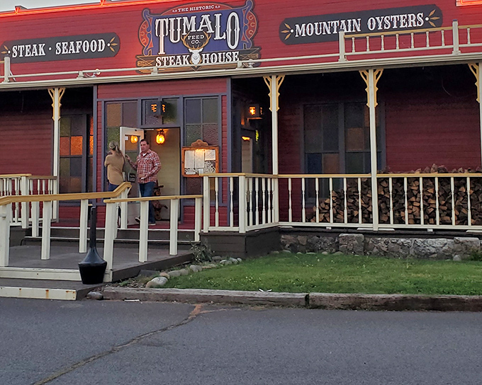 Evening at Tumalo Feed Company brings the Old West to life. That wraparound porch has heard more dinner stories than most people have had hot meals.