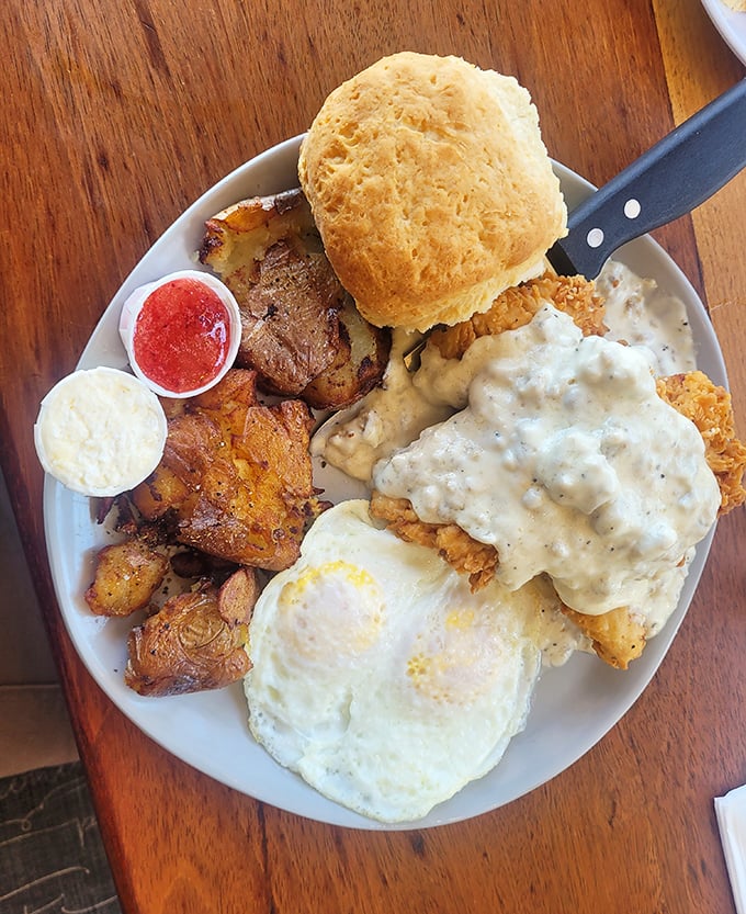 Southern comfort meets Pacific Northwest execution. This plate has enough gravity to create its own breakfast orbit.