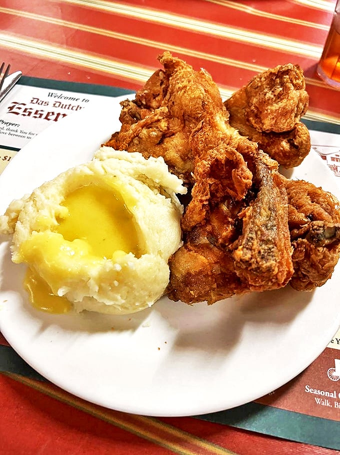 Fried chicken so perfectly golden it belongs in Fort Knox, paired with mashed potatoes cradling a pool of gravy that deserves its own spa day. Photo credit: <a href="https://www.yelp.com/user_details?userid=y9Sctt43fQ6Vt0hMN_Kqyg" target="_blank" rel="noopener noreferrer">Yousef K.</a>