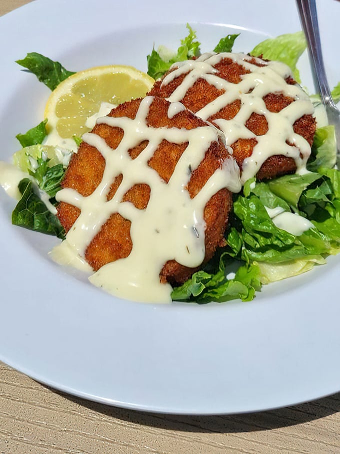 Crab cakes that actually taste like crab – what a concept! – dressed up fancy but keeping it real.