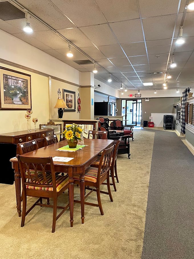 That dining table has hosted more family dramas than Thanksgiving at your in-laws', and now it's ready for your household's next chapter.