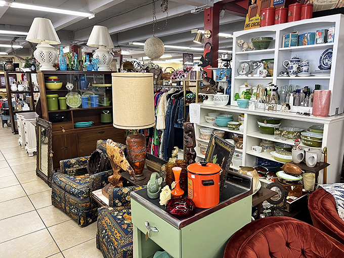 Pyrex bowls in colors your grandmother would recognize instantly. Mid-century kitchenware that survived thousands of family dinners now awaits yours.