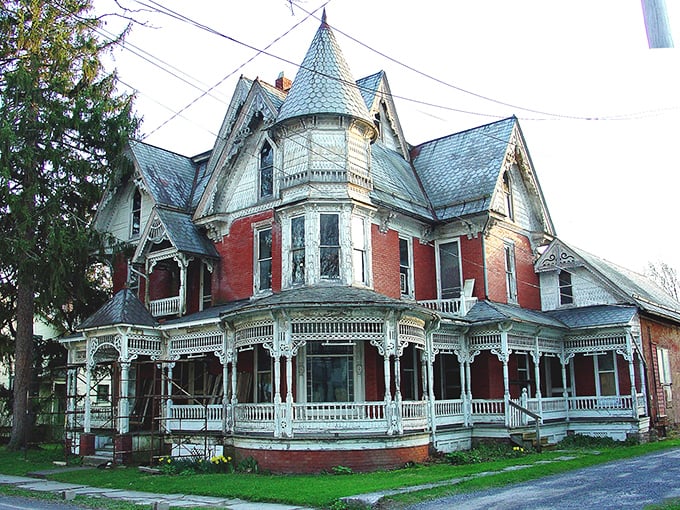 Victorian architecture reaches skyward with ornate details that would make HGTV hosts weep with envy.