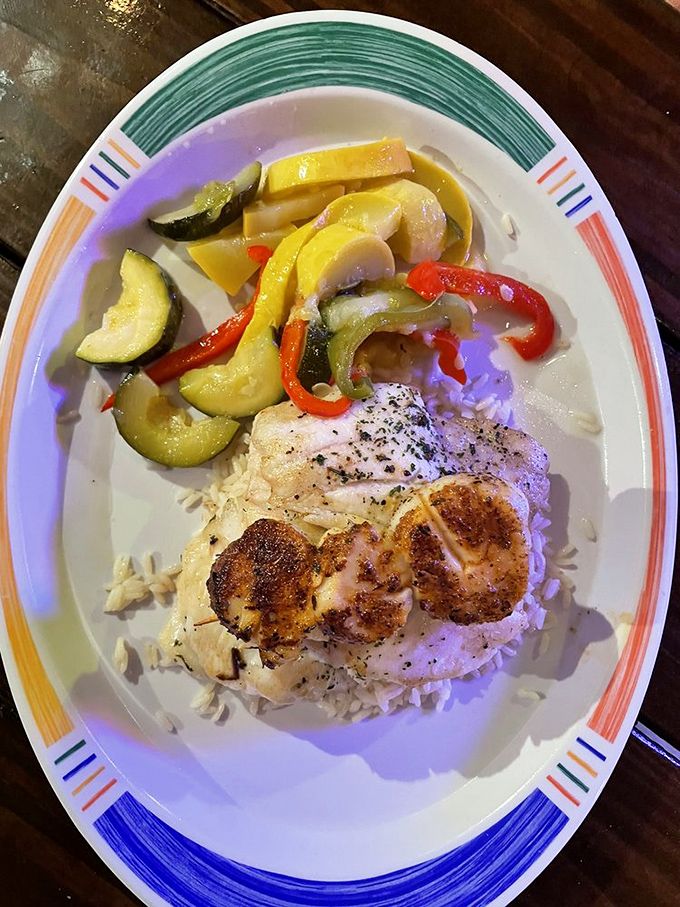 When fish is this fresh, simplicity is the only recipe needed. Just a kiss of seasoning, some fresh vegetables, and suddenly Monday feels like Saturday.